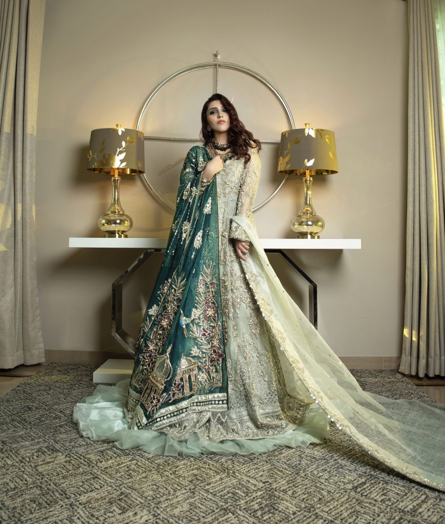 RS-01 - Musk Grandeur