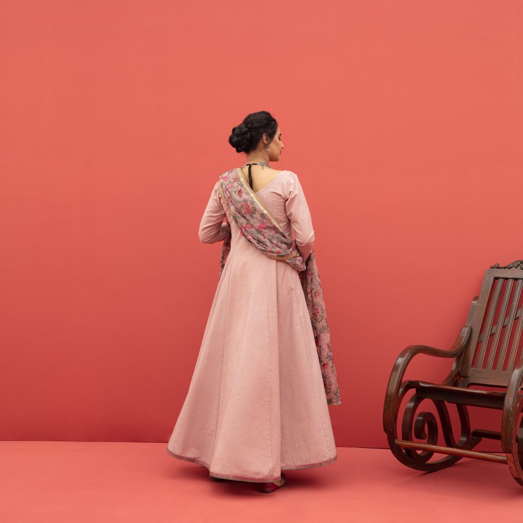 SRM-05 - Musk Grandeur